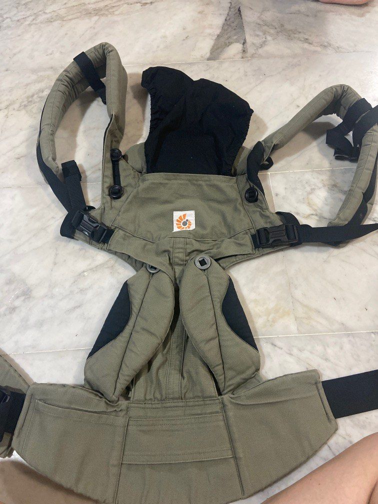 Ergo baby omni 360 carrier, Babies & Kids, Going Out, Carriers & Slings ...