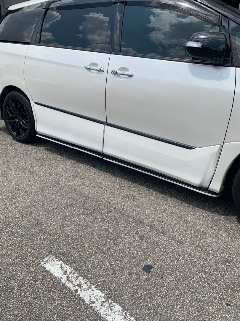 Estima ACR50 side skirt, Car Accessories, Accessories on Carousell