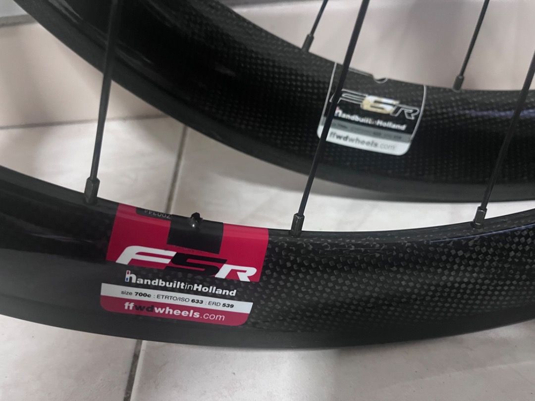 Fast forward F5R F6R carbon wheelset 700c tubular, Sports Equipment ...