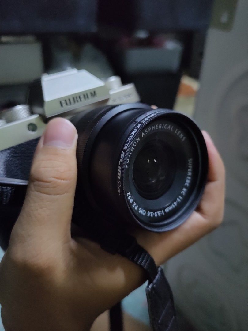 Fujifilm XT-200, Photography, Cameras on Carousell