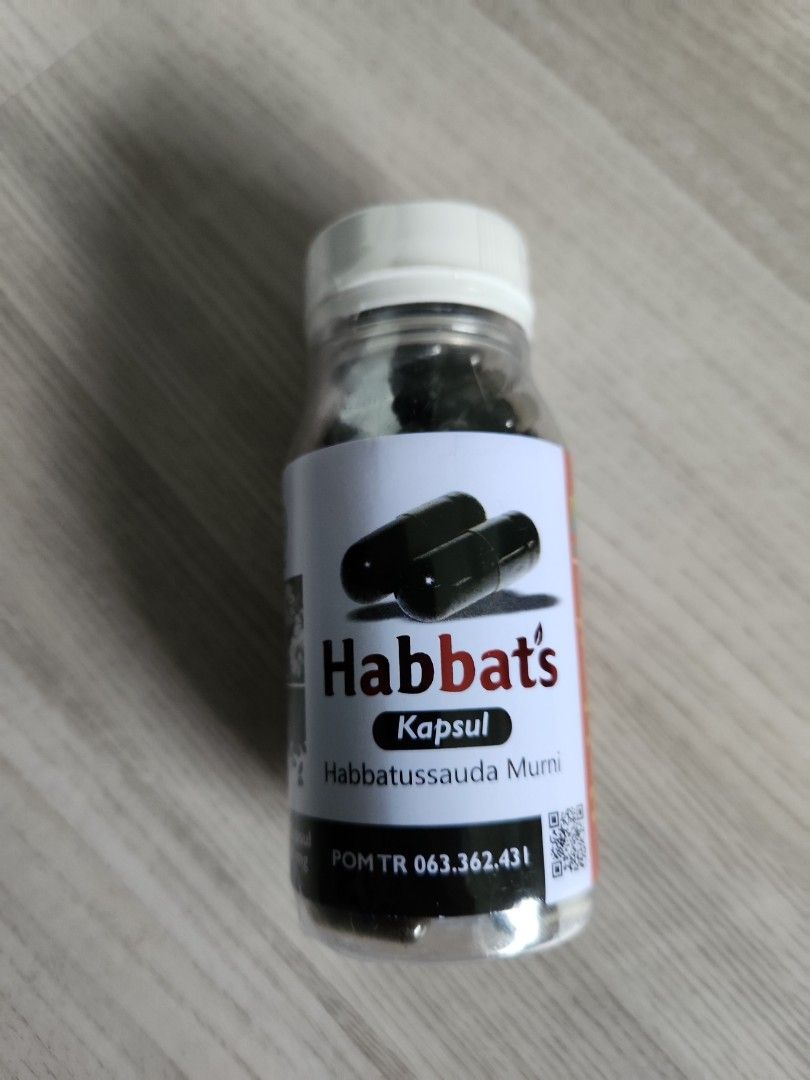 Habbatus Sauda Black Seed Oil Capsule(Grinded), Health & Nutrition ...