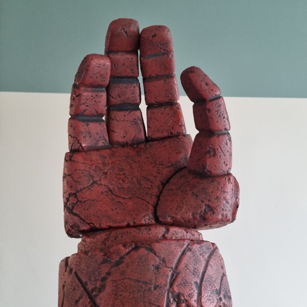 Hellboy Right Hand Of Doom 1:1 Life-Size Figure Statue Resin Prop ...
