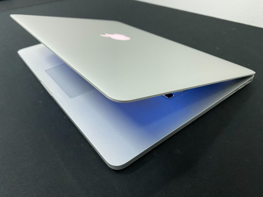 High Specs Apple i7 Retina Display Macbook Pro Laptop + 16GB Ram + SSD ...