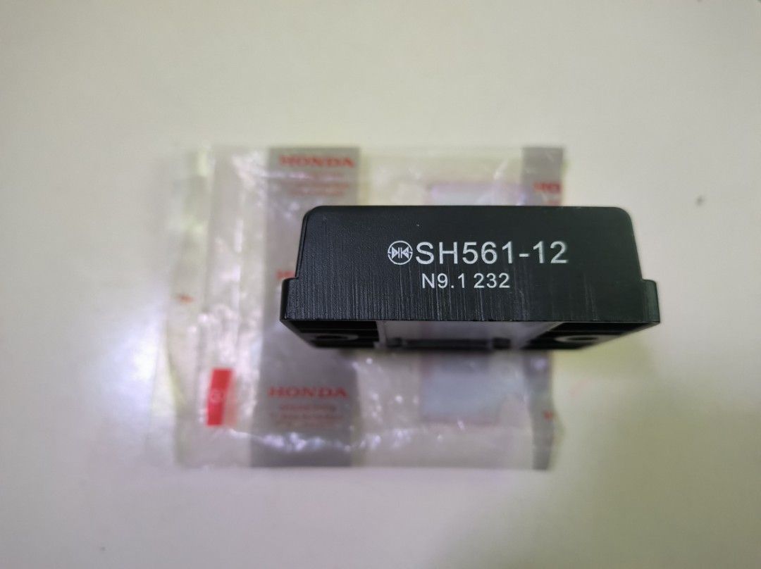 Honda rectifier regulator, Motorcycles, Motorcycle Accessories on Carousell
