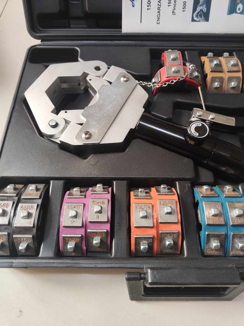 Hydraulic AC Hose Crimper, Commercial & Industrial, Construction Tools ...