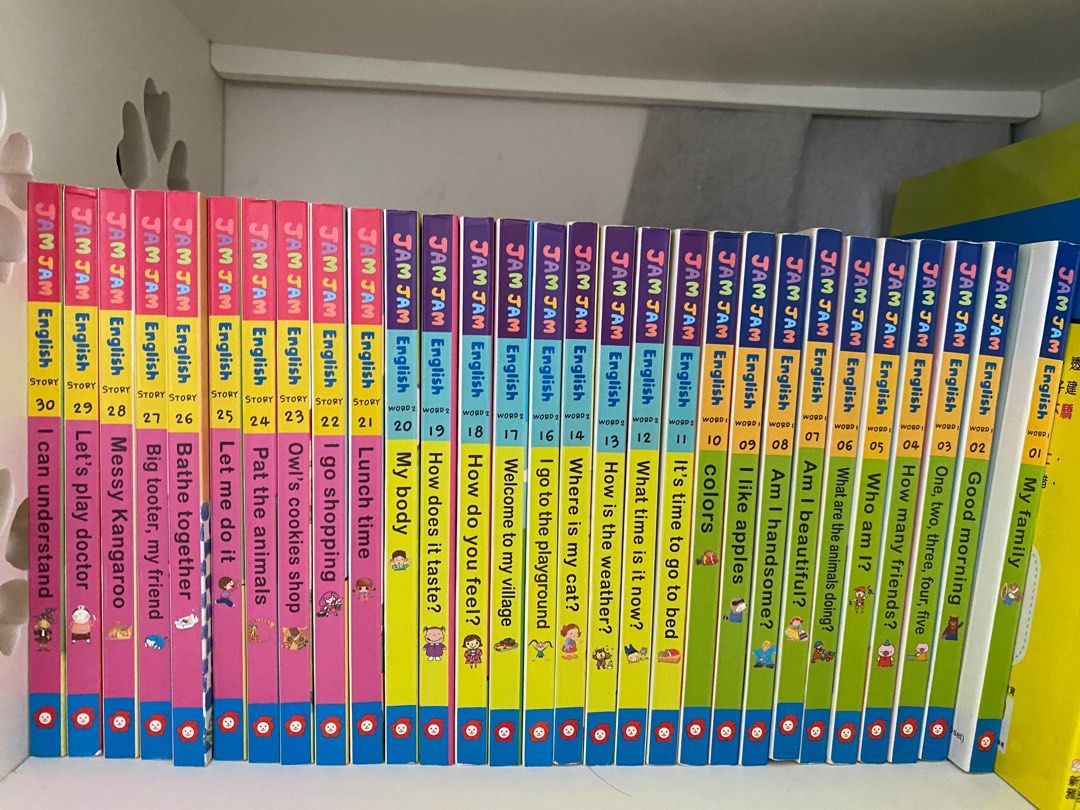 Jam jam English book, 興趣及遊戲, 書本 & 文具, 小朋友書 - Carousell