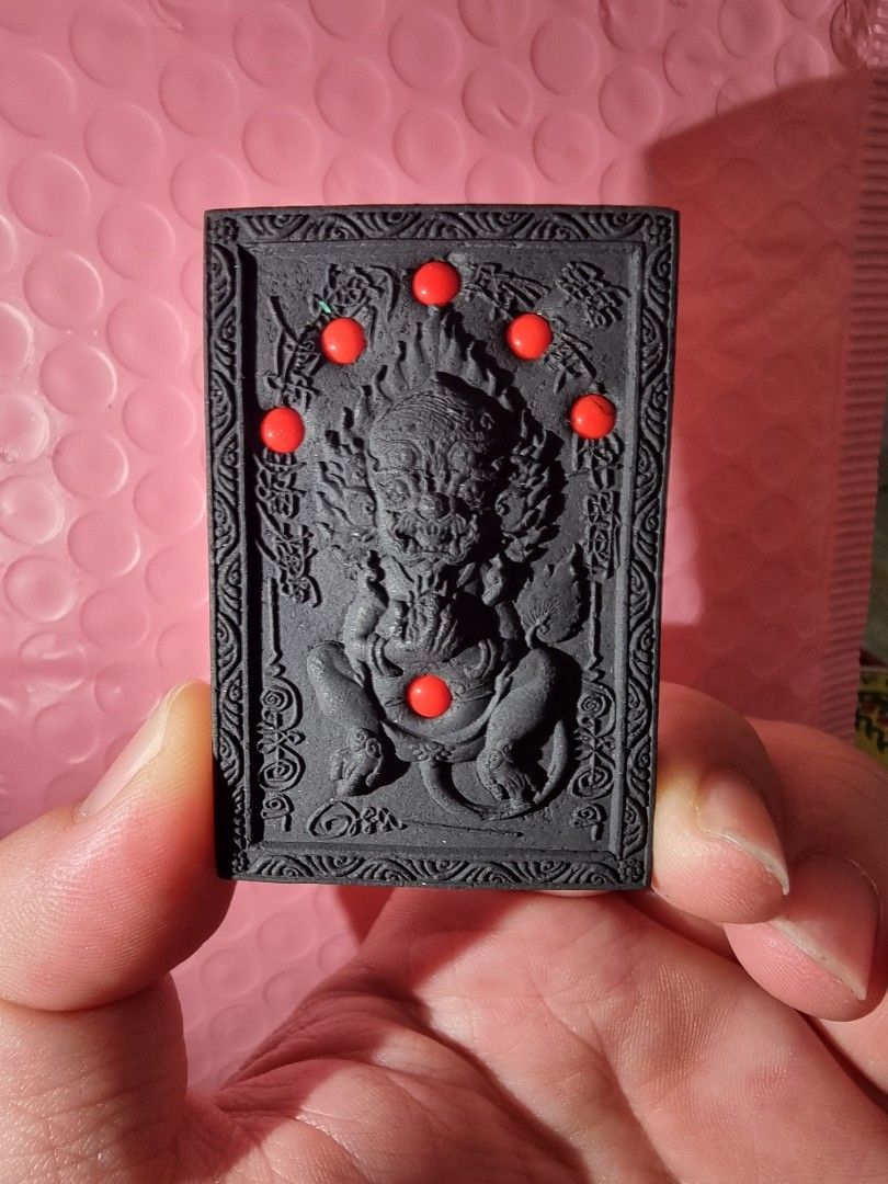 Kruba Krissana - sihuhata, Hobbies & Toys, Memorabilia & Collectibles ...