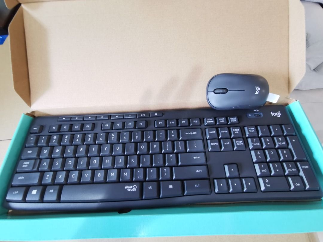 Logitech Keyboard and Mouse - Combo, Computers & Tech, Parts ...