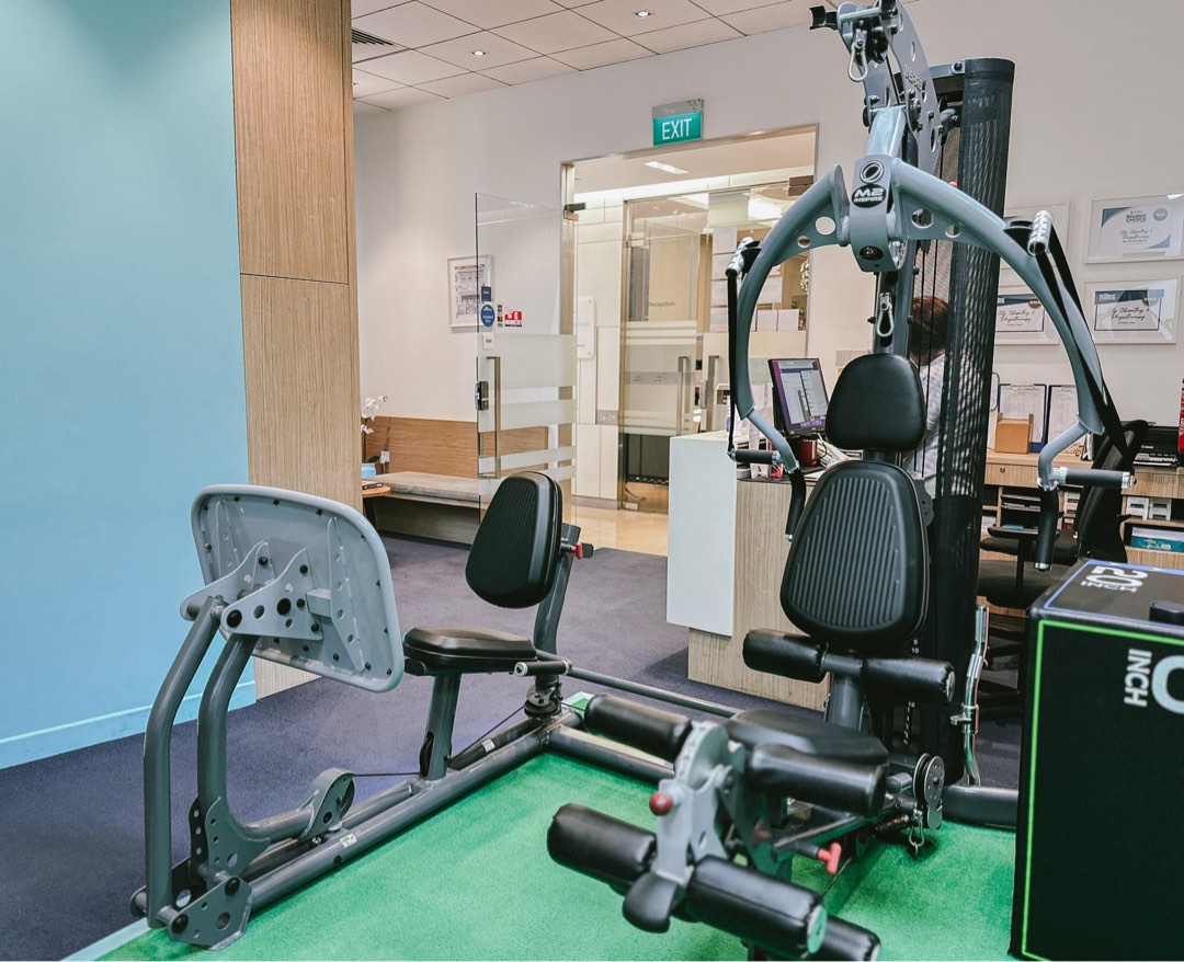 M2 Inspire Multi Gym with Leg Press Attachment, Sports Equipment ...