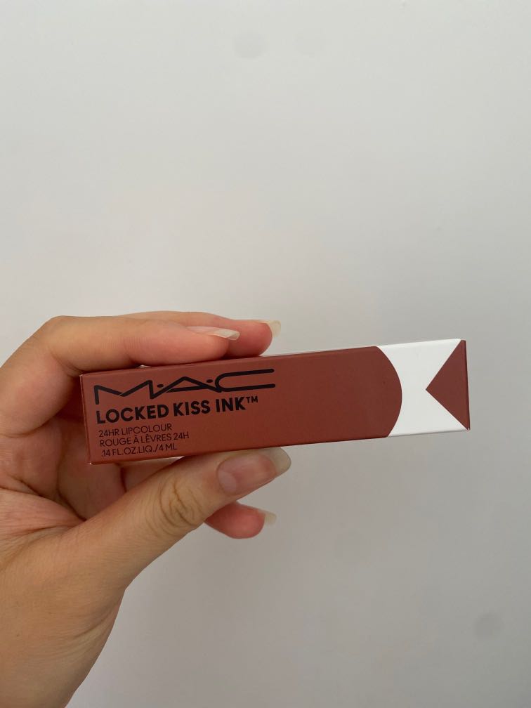 mac locked kiss ink 60 mull it over & over, 美容＆個人護理, 健康及美容 - 皮膚護理, 化妝品 ...