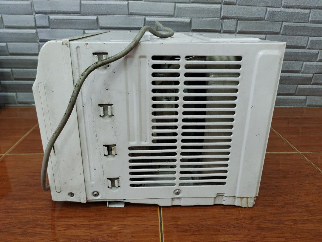 Matrix Window Type Aircon (Inverter Grade), TV & Home Appliances, Air ...