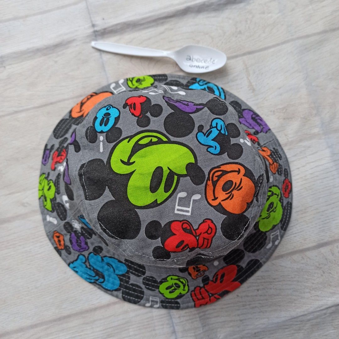 Mickey Mouse Tokyo Disney bucket hat official merchandise, Fesyen Pria ...