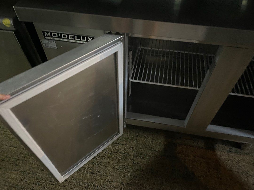 Modelux 2 door counter chiller 1200*760, TV & Home Appliances, Kitchen ...