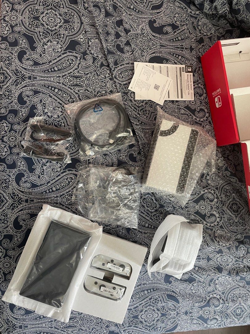 Nintendo Switch OLED (White), Video Gaming, Video Game Consoles ...