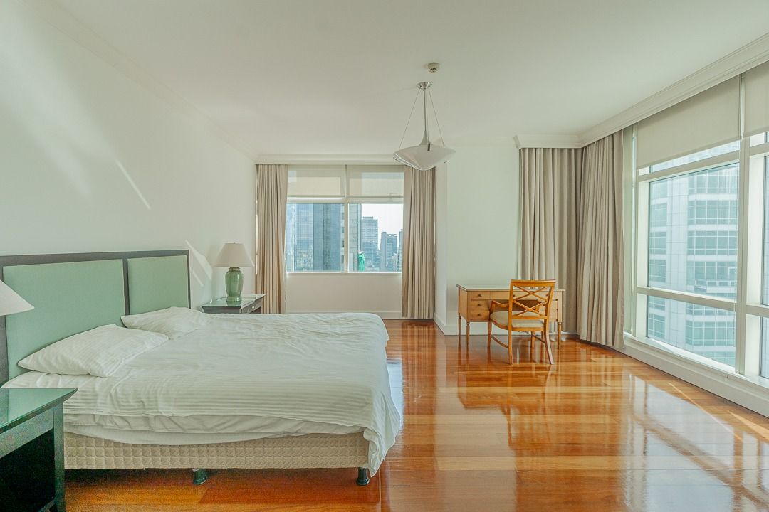 One Roxas Triangle Tower | Three Bedroom 3BR Condo Unit For Rent ...