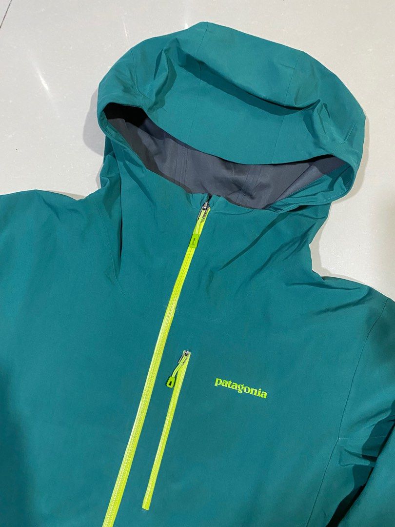 Patagonia shell jacket on Carousell