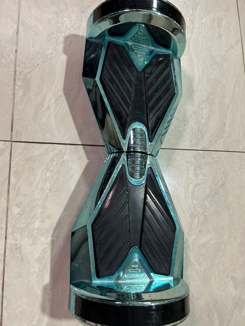 Plastic body of the hoverboard with full set of screws, good method to ...