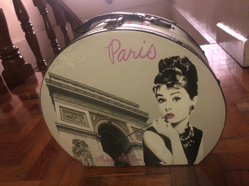 Portable wooden case, Women's Fashion, Bags & Wallets, Purses & Pouches ...