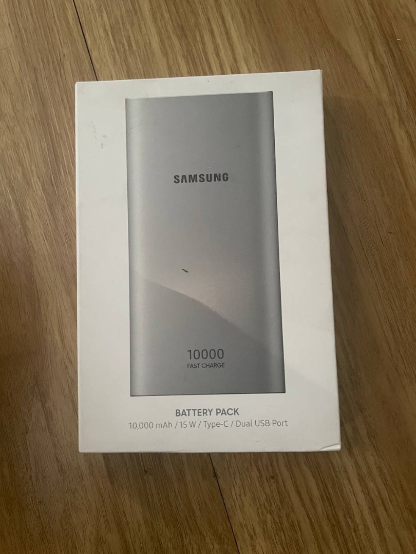 RUSH Brand New Samsung Fast Charge Power Bank/Battery Pack 10,000 mAH ...