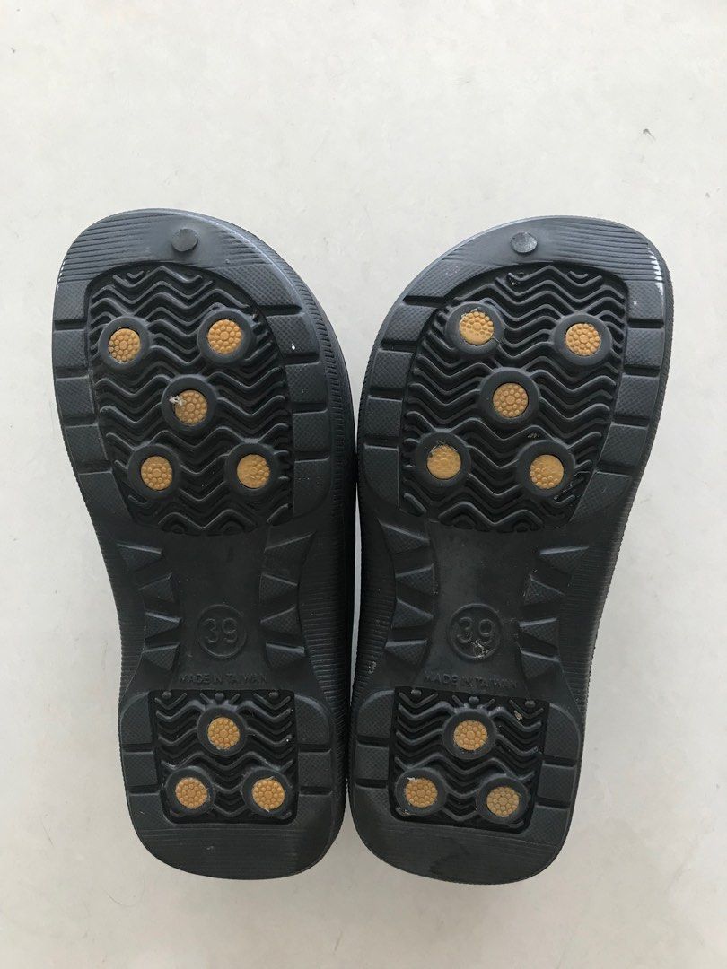 Safety shoe, Men's Fashion, Footwear, Shoe inserts & accessories on Carousell