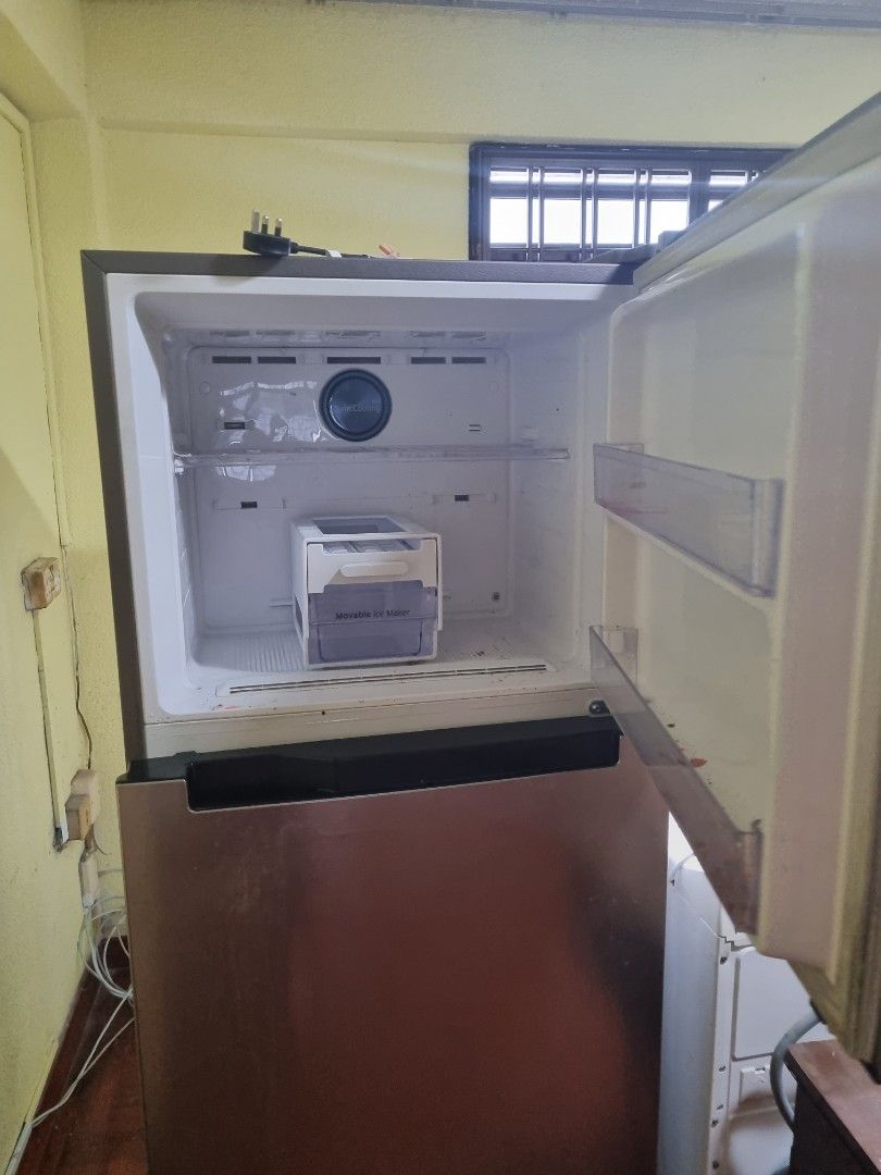 Samsung Frigde, TV & Home Appliances, Kitchen Appliances, Refrigerators ...