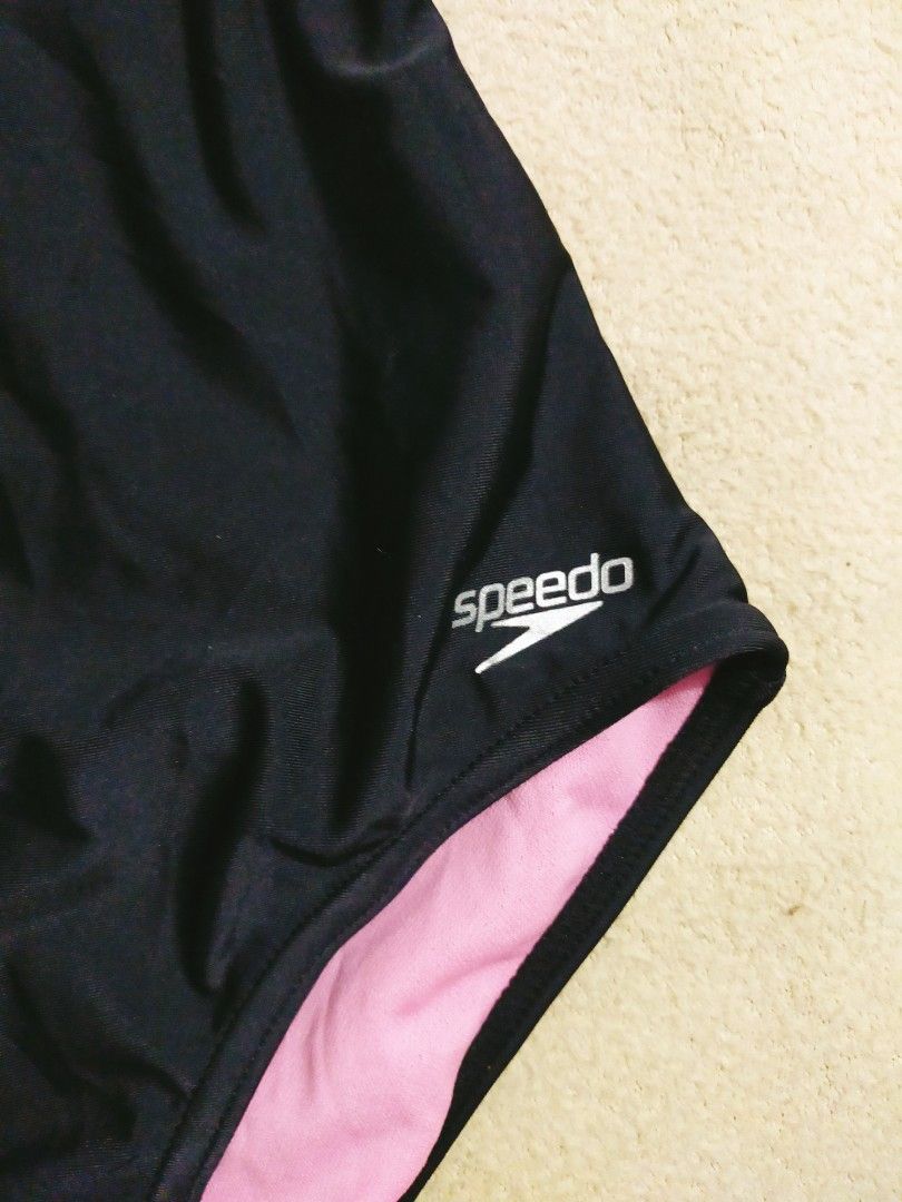 SPEEDO CROSSBACK ONE PIECE SWIMSUIT on Carousell