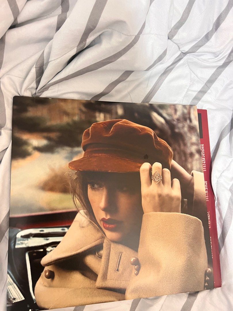 Target Exclusive Taylor Swift Red Vinyl, Hobbies & Toys, Music & Media ...