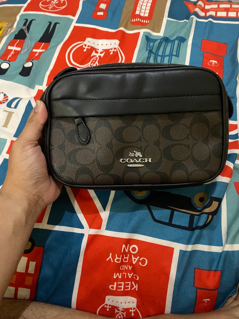 Tas coach pria lengkap ada box, Fesyen Pria, Aksesoris, Lainnya di ...