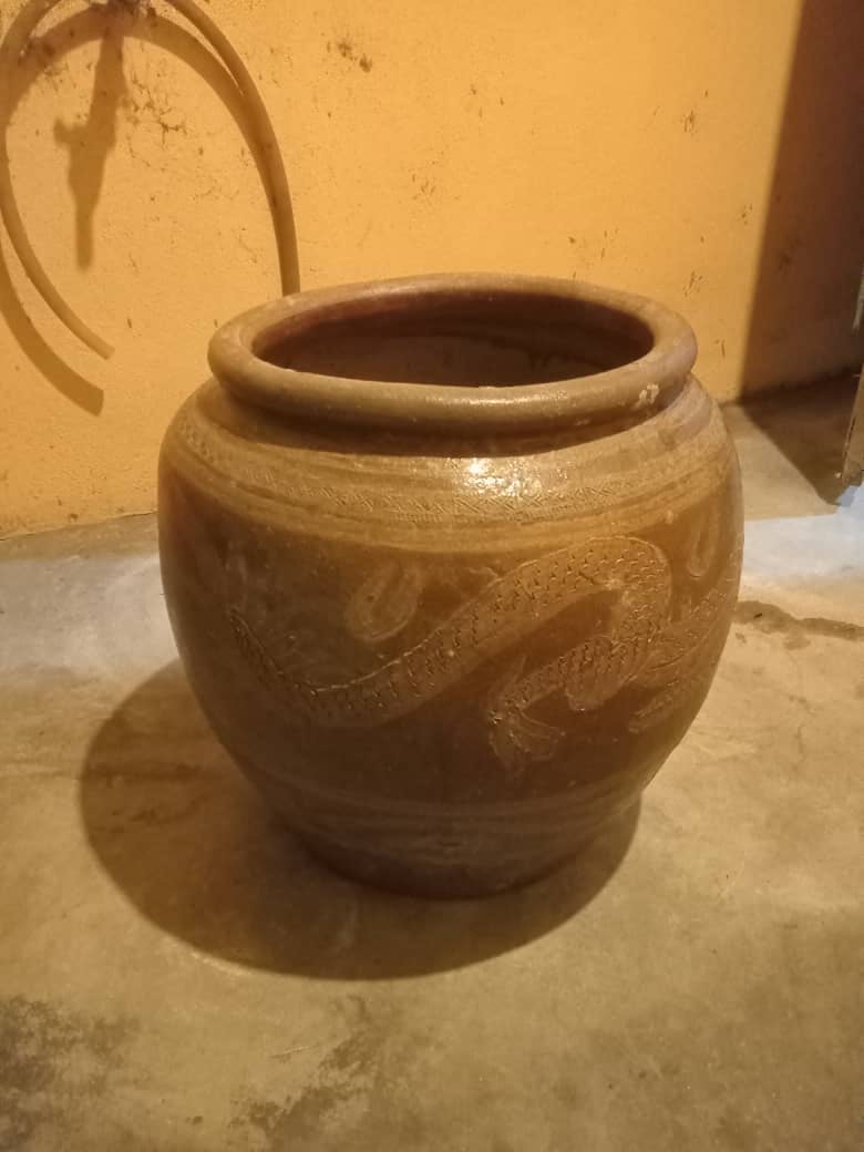 tempayan naga antik, Hobbies & Toys, Collectibles & Memorabilia ...