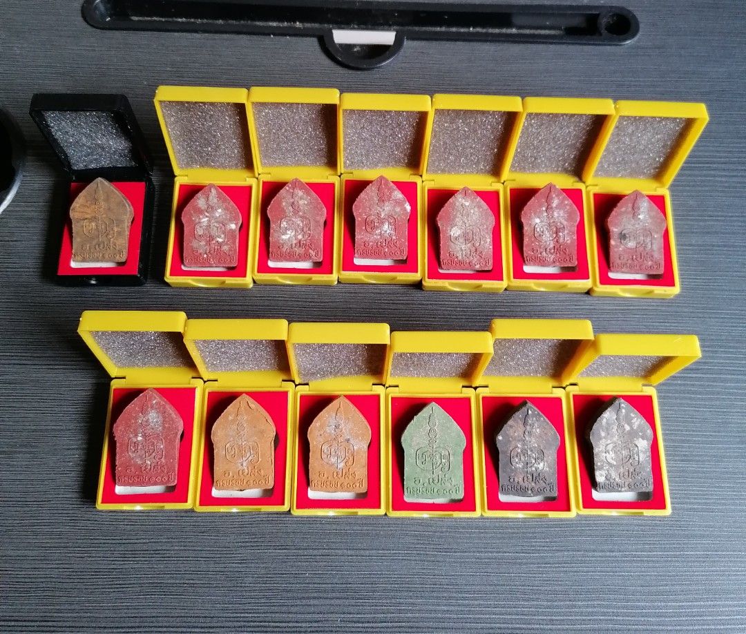 Thai Amulets 19 boxes AJ Pleng Khun Paen 59, Hobbies & Toys ...