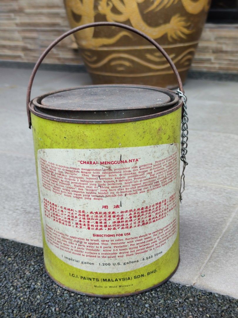 Tin cat Pentalite Antik, Hobbies & Toys, Collectibles & Memorabilia ...