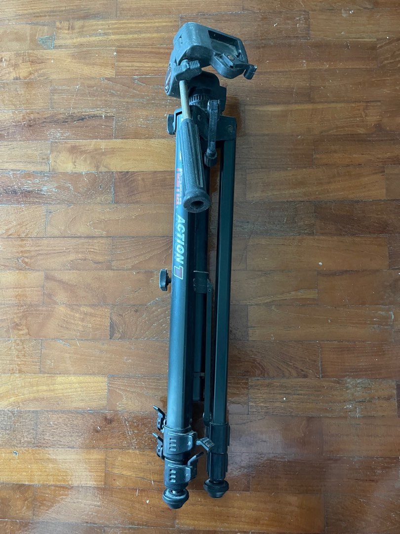 Tripod, Photography, Photography Accessories, Tripods & Monopods on Carousell