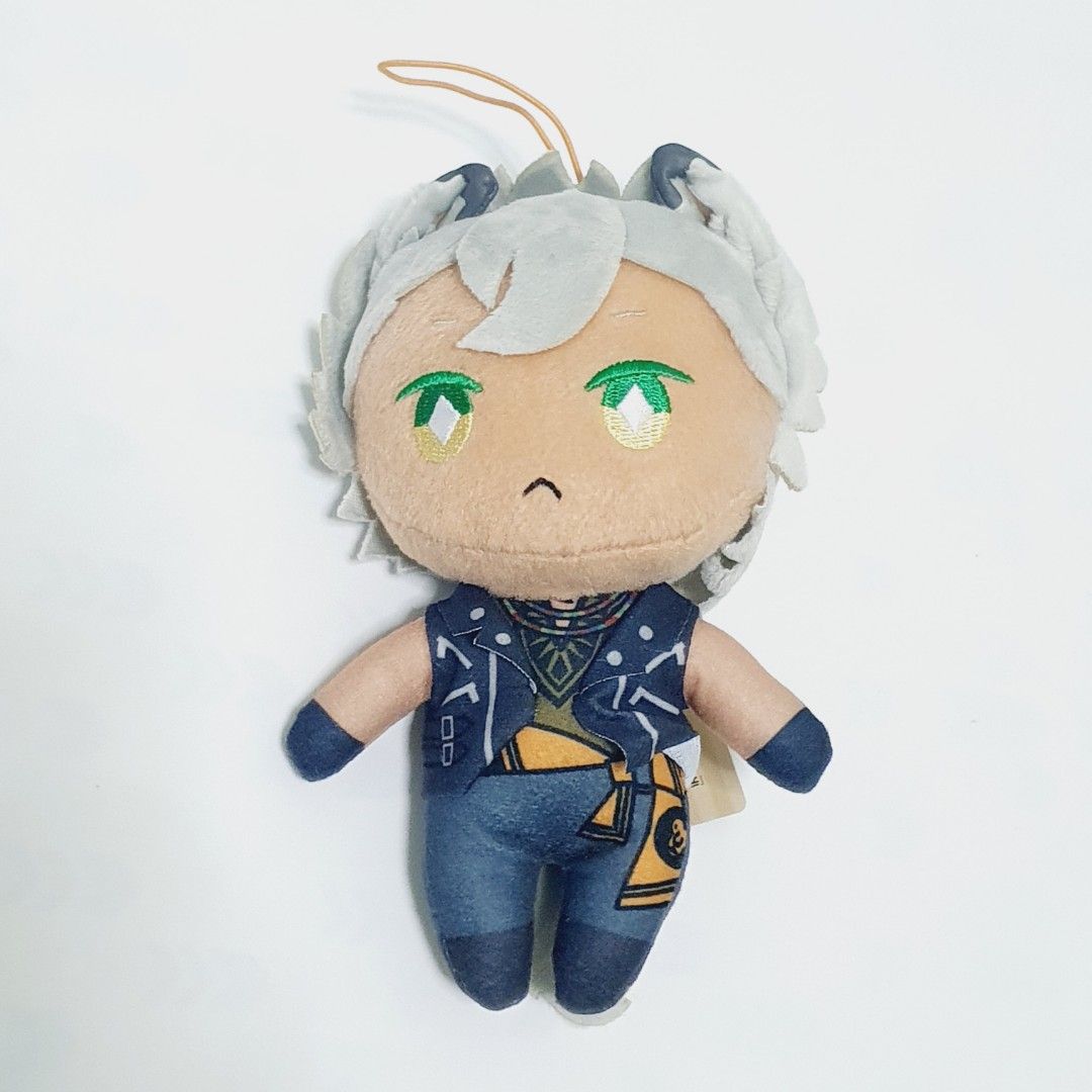 Twisted Wonderland Merchandise Figure Plush on Carousell