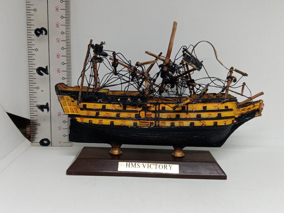 Vintage HMS Victory Display, Hobbies & Toys, Memorabilia & Collectibles ...