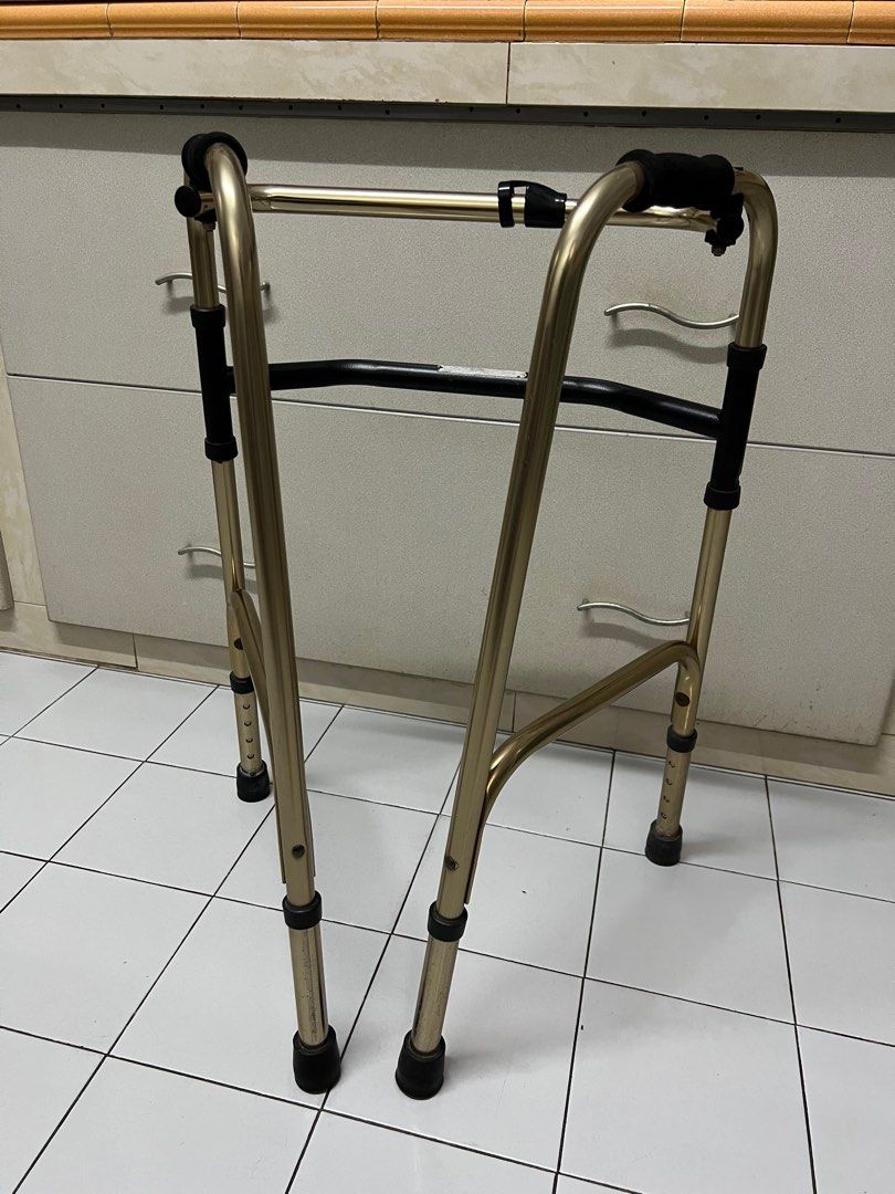 walking frame, foldable, U frame, Health & Nutrition, Assistive ...