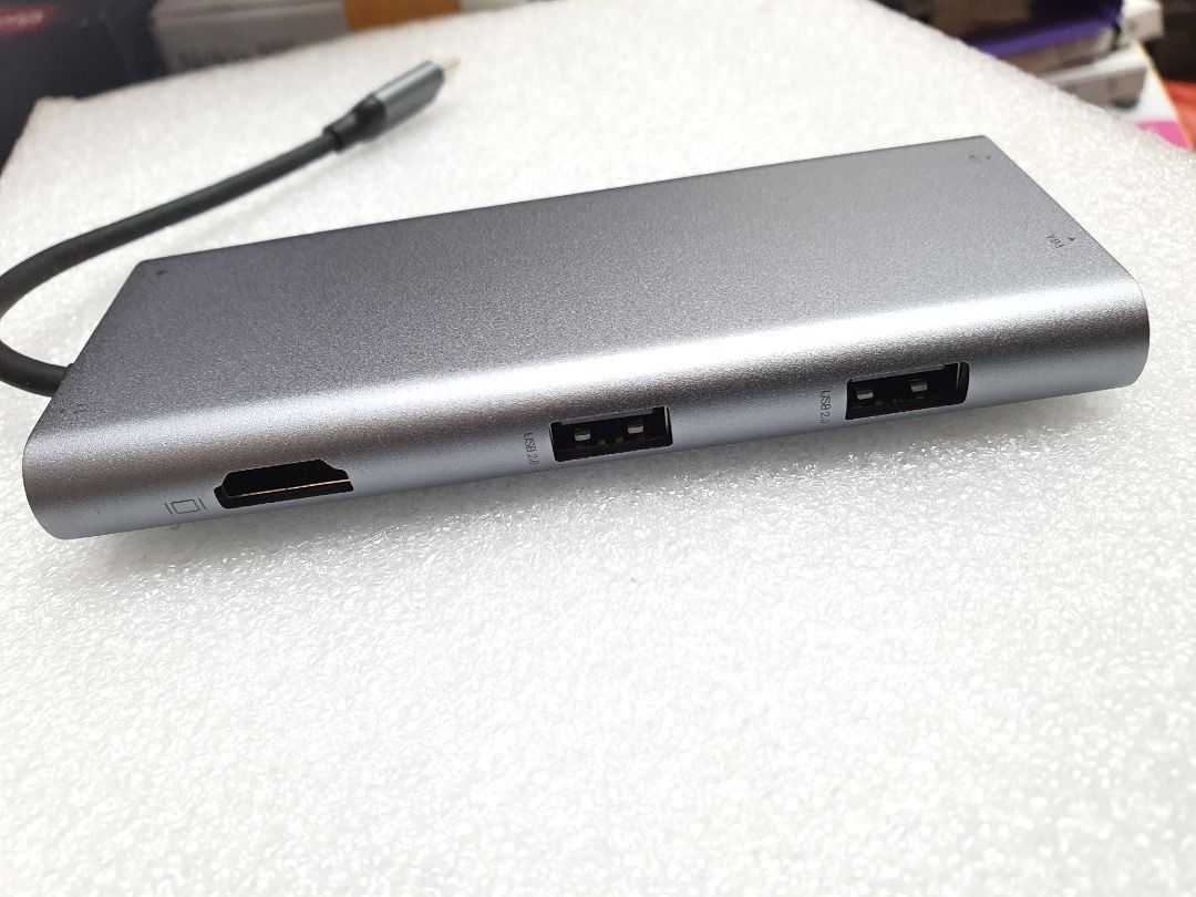 11-in-1 USB-C Hub (USB2.0x2/USB3.0x2/RJ45/VGA/HDMI/TF/SD Card Reader ...