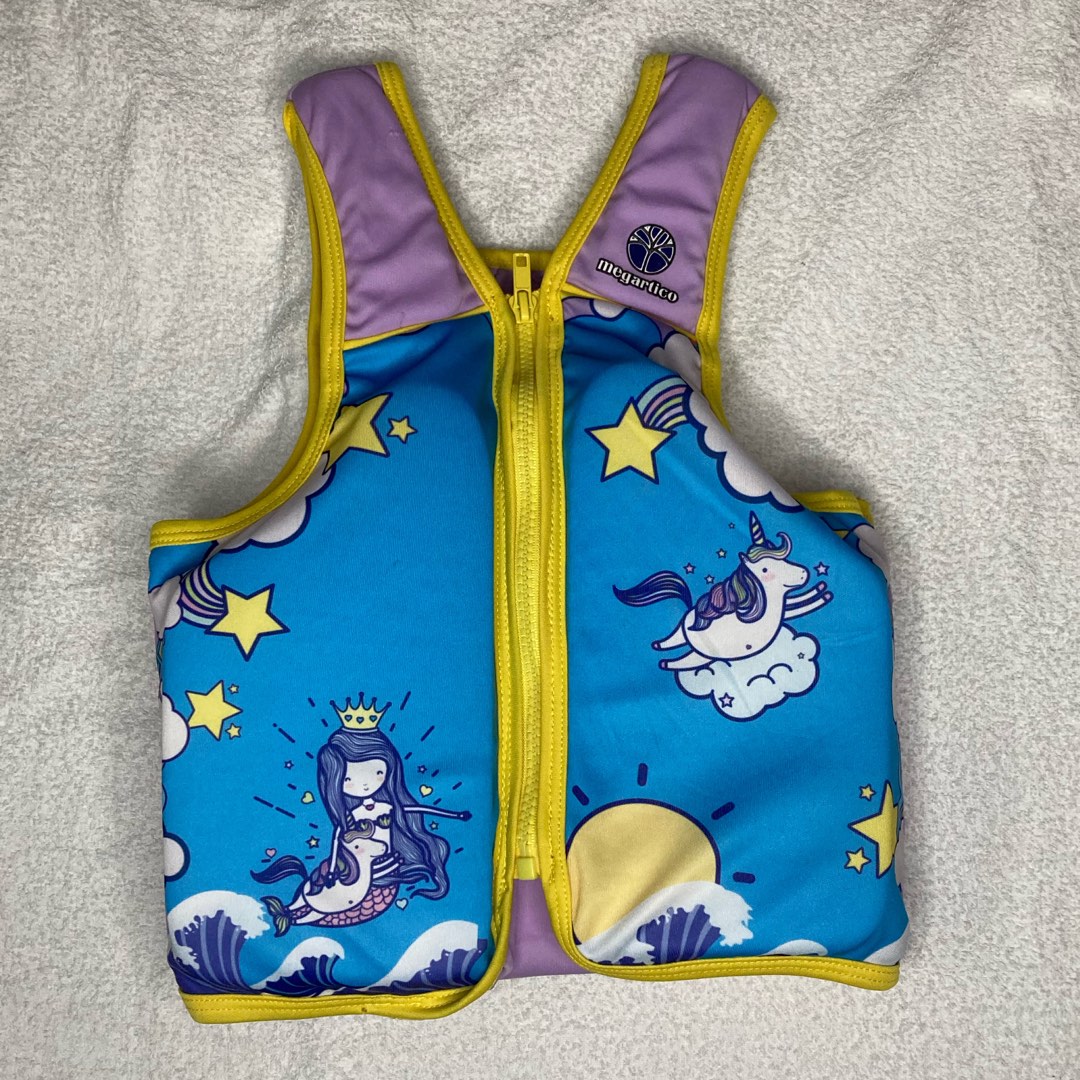 4-6T on tag - Mermaid Life Vest Floating Jacket on Carousell