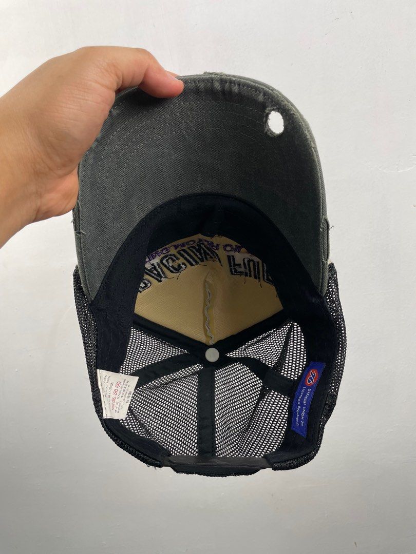 Vintage 76 lubricants cap permotoran original merchandise, Men's Fashion, Watches & Accessories ...