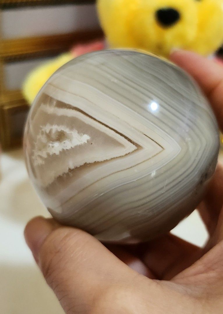 Agate Sphere, Women's Fashion, Jewelry & Organisers, Precious Stones on ...