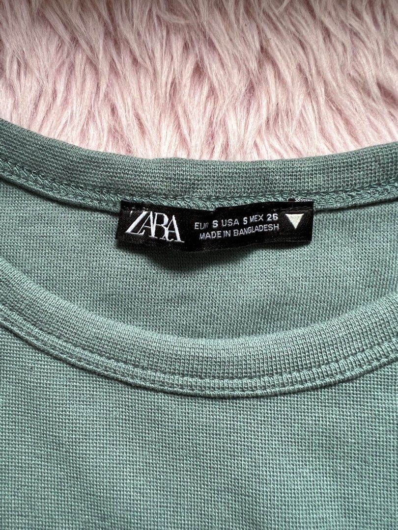 Auth ZARA Basic Top on Carousell
