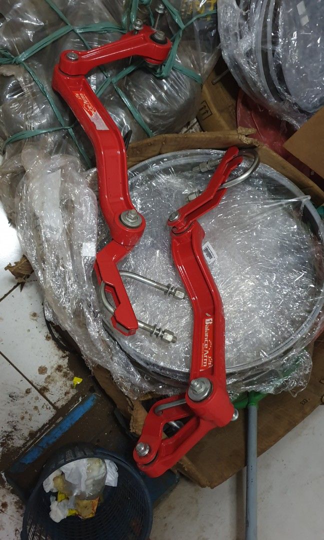 Balance arm innova reborn, Aksesoris Mobil di Carousell