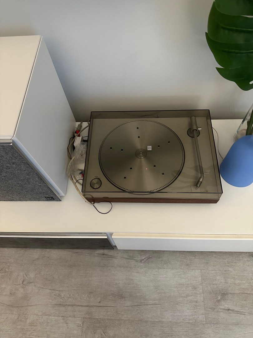 Bang & Olufsen B&O Beogram 1202 turntable, Audio, Other Audio Equipment ...