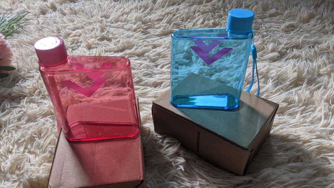 Botol transparent, Food & Drinks, Gift Baskets & Hampers on Carousell