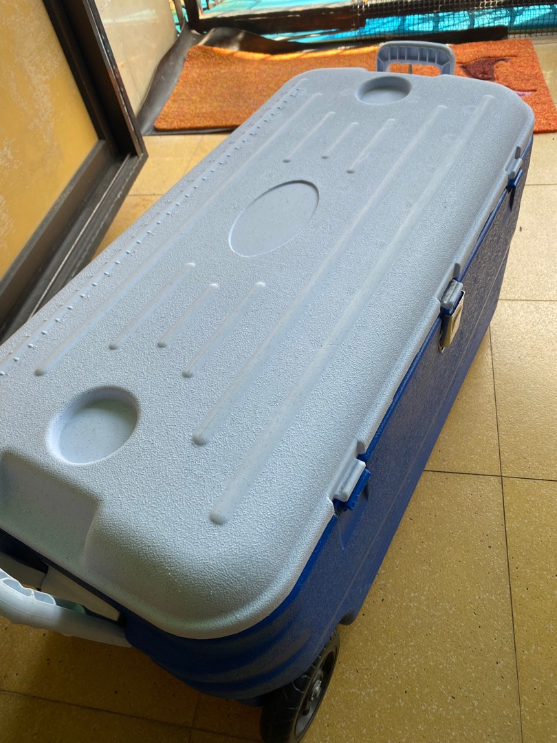 Brand New 100L Cooler Box with Wheels and handles, Sports Equipment ...