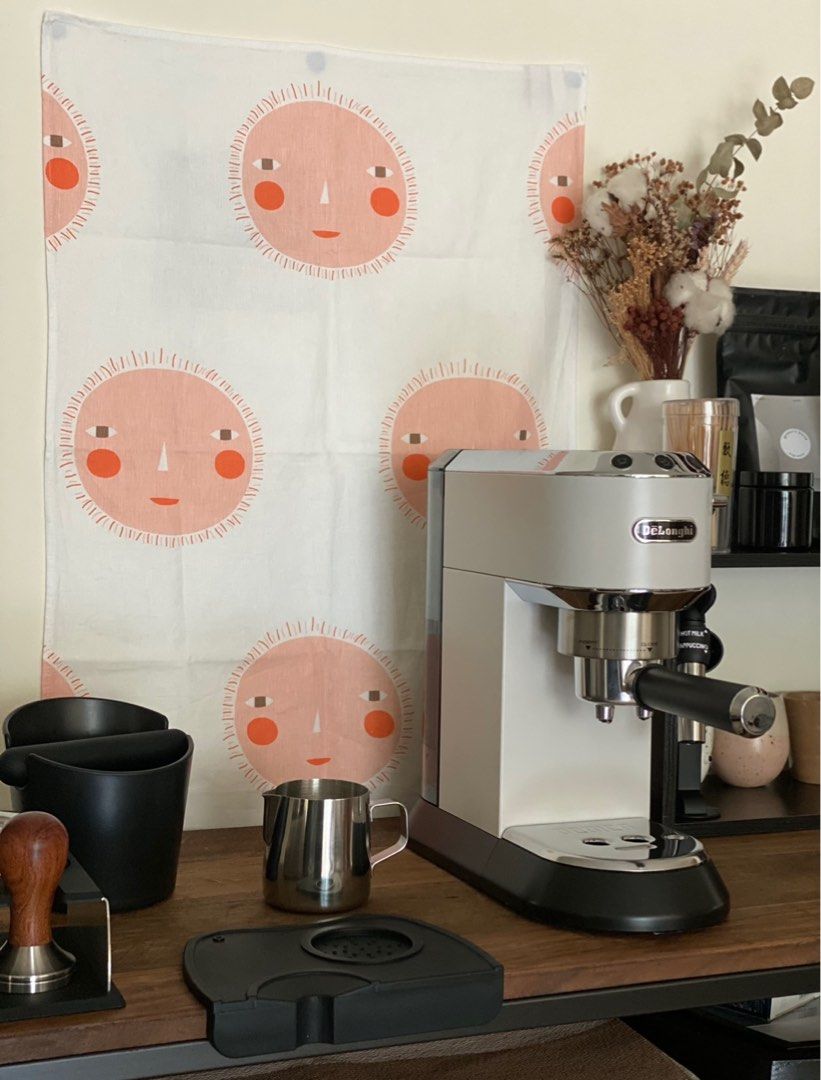 Delonghi Delica Coffee Machine, TV & Home Appliances, Kitchen ...
