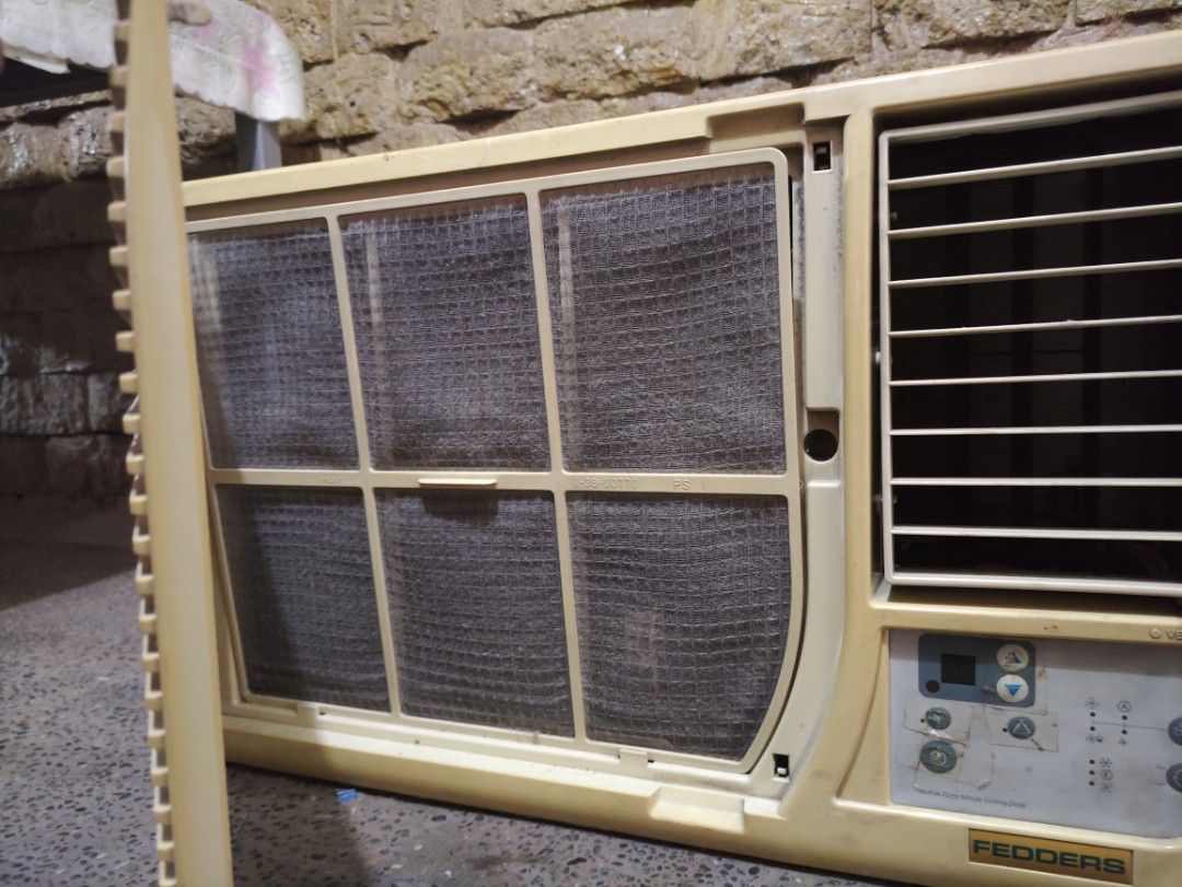 Fedders window type Aircon 1hp, TV & Home Appliances, Air Conditioning ...