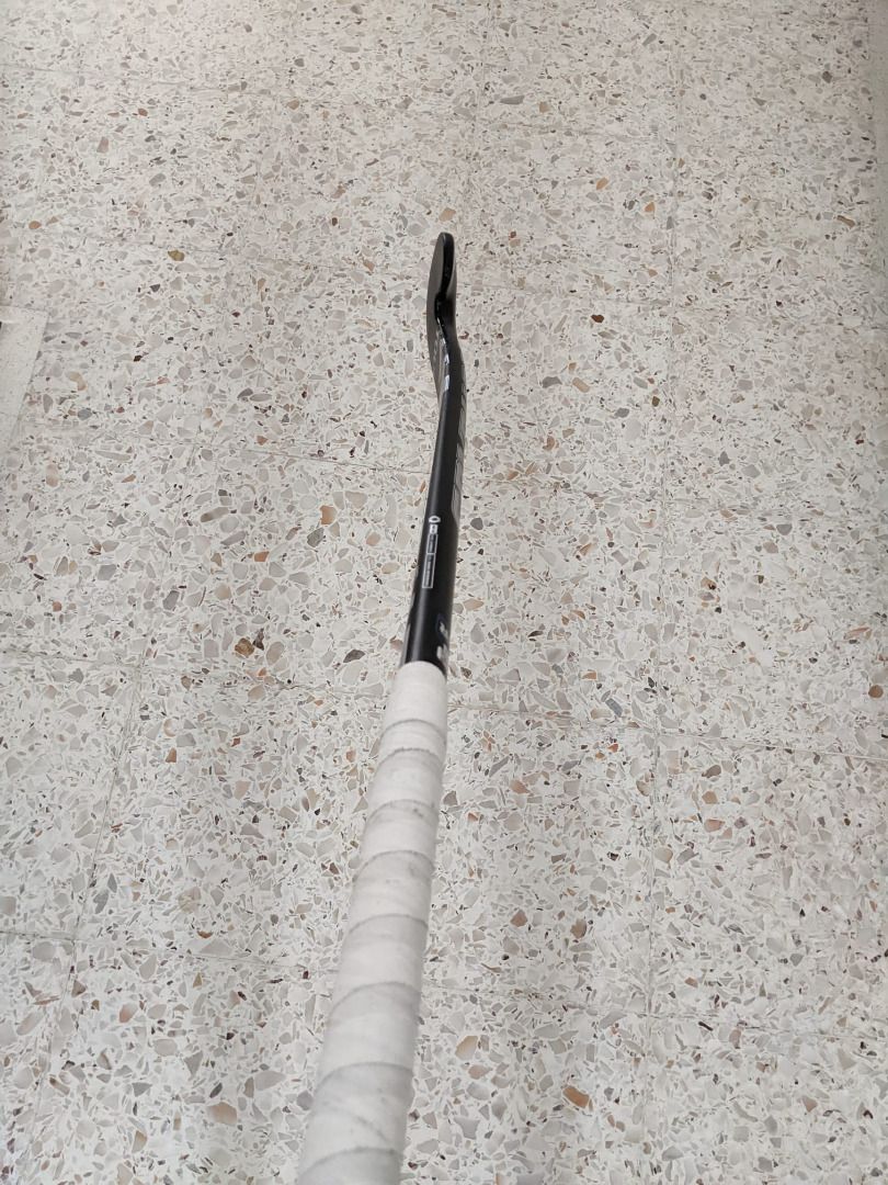 Gryphon Gen XXII Pro Tour 100% Carbon Hockey Stick (Deuce -II) (37.5 ...