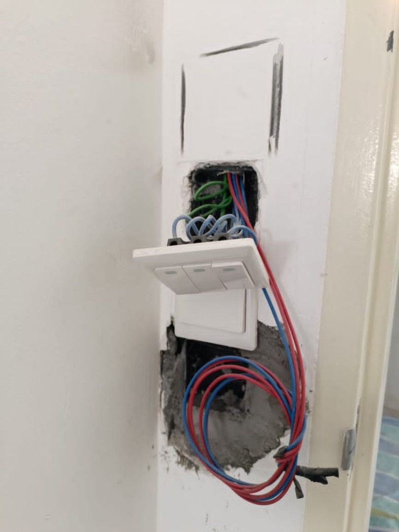Hacking conceal plaster Ceiling Aircond pipe Wiring work, Services ...