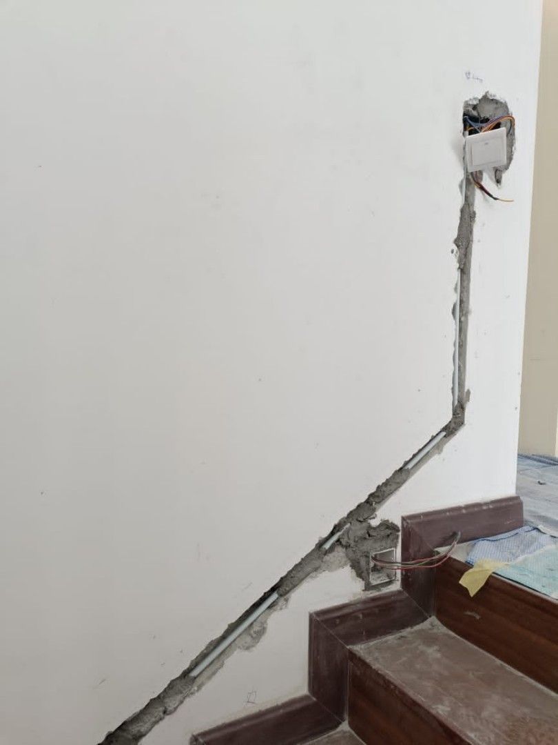 Hacking conceal plaster Ceiling Aircond pipe Wiring work, Services ...