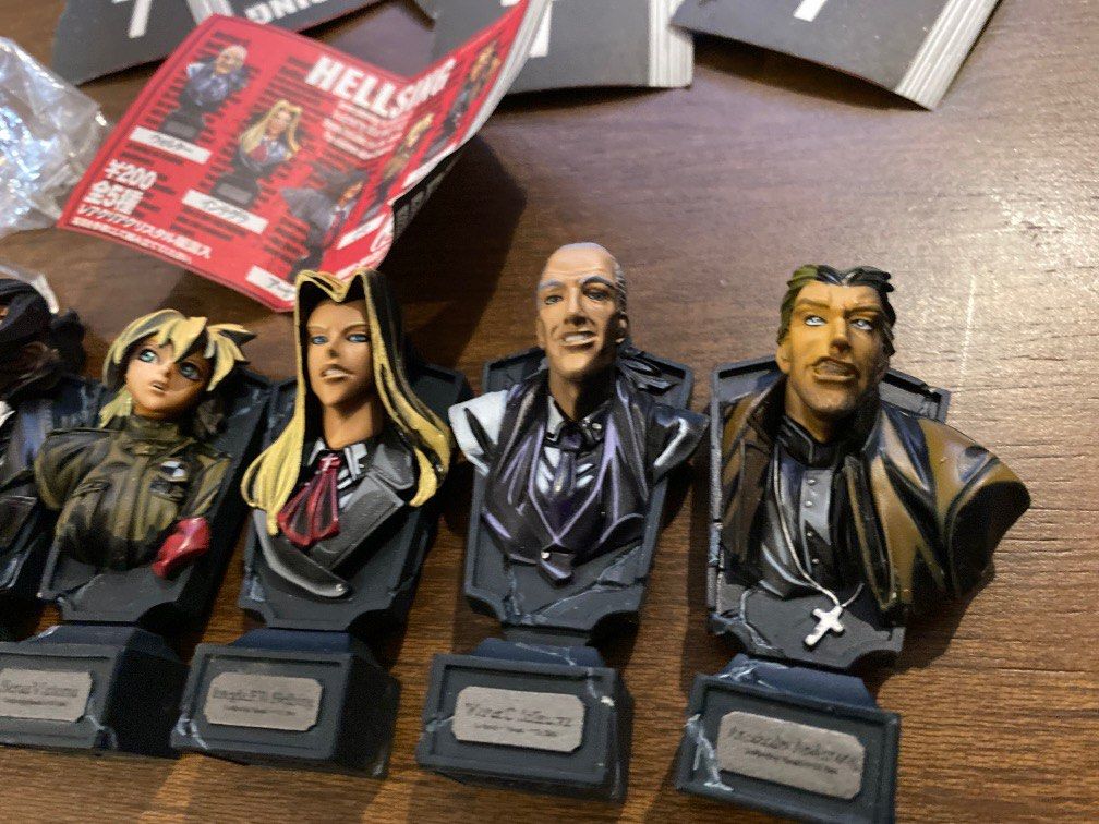Hellsing figure gashapon bust , Hobbies & Toys, Toys & Games on Carousell